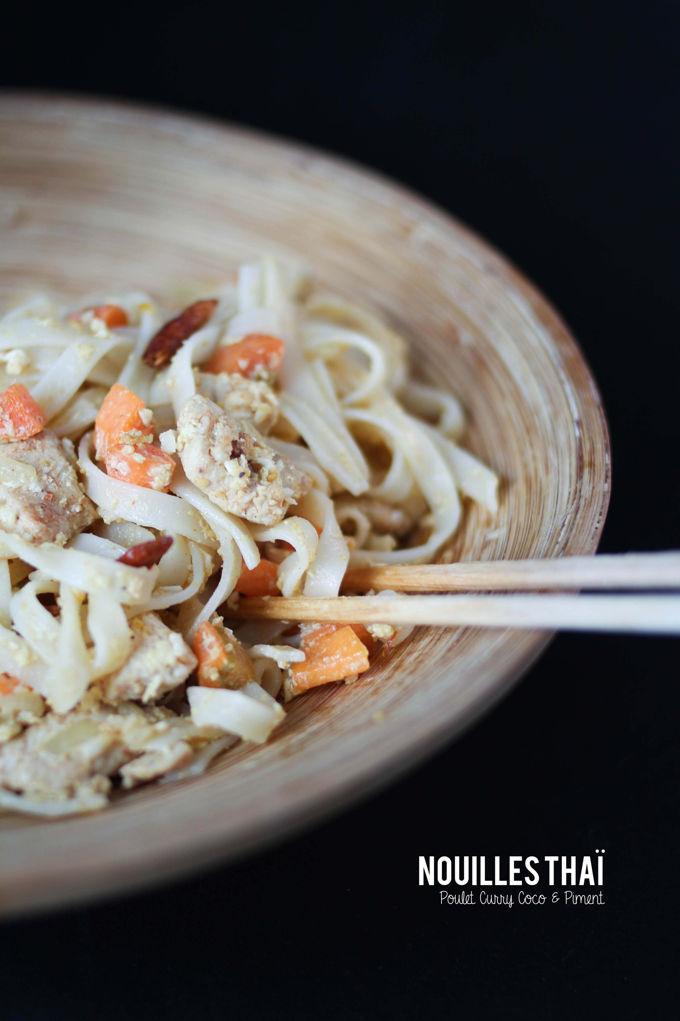 [wok] Nouilles Thaï : poulet, épices & lait de coco | Epices Malices